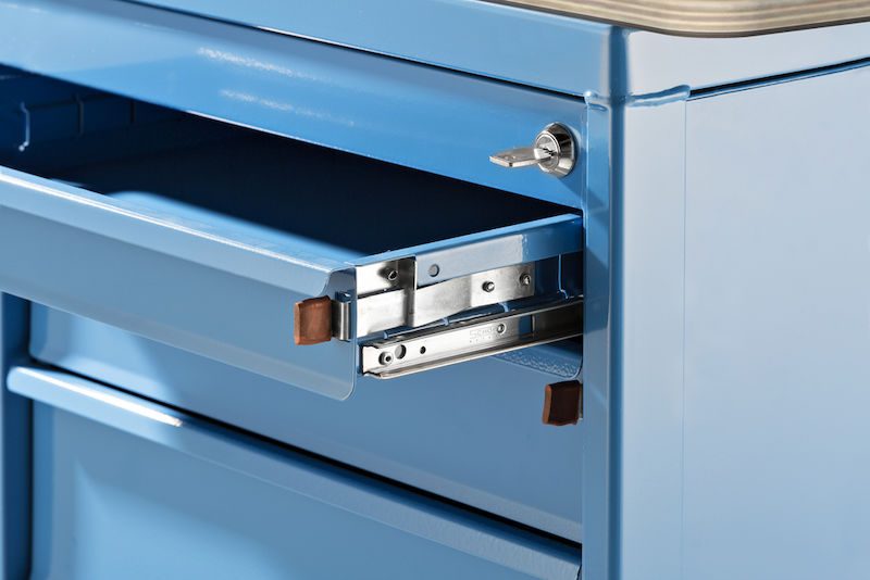 Værkstedsvogn Ingvar, 1 skab, 1 skuffeskab, korpus og fronter i lyseblå ...